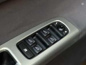 Pelēks Volvo S40 2005 Alīta, ar dzinēja tilpumu 1.56 L un nobraukumu 4 tūkst. km par 1550 €, foto 18 vietnē AUTOMOTO.COM.LV