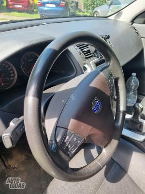 Pelēks Volvo S40 2005 Kauņa, ar dzinēja tilpumu 2.40 L un nobraukumu 283 tūkst. km par 1650 €, foto 11 vietnē AUTOMOTO.COM.LV