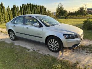 Grey Volvo S40 2005 in Kaunas, with an engine capacity of 2.00 L and mileage of 363 thousand km for 750 €, photo 4 on AUTOMOTO.COM.LV