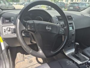 Grey Volvo S40 2005 in Riga, with an engine capacity of 1.60 L and mileage of 285 thousand km for 1700 €, photo 4 on AUTOMOTO.COM.LV