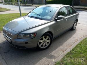 Grey Volvo S40 2006 in Preili, with an engine capacity of 2.00 L and mileage of 261 thousand km for 1400 €, photo 1 on AUTOMOTO.COM.LV