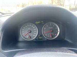 Grey Volvo S40 2006 in Riga, with an engine capacity of 2.40 L and mileage of 197 thousand km for 2250 €, photo 7 on AUTOMOTO.COM.LV