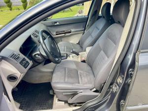 Grey Volvo S40 2006 in Vilnius, with an engine capacity of 2.00 L and mileage of 310 thousand km for 1500 €, photo 11 on AUTOMOTO.COM.LV