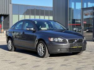 Grey Volvo S40 2007 in Siauliai, with an engine capacity of 2.00 L and mileage of 282 thousand km for 3100 €, photo 2 on AUTOMOTO.COM.LV