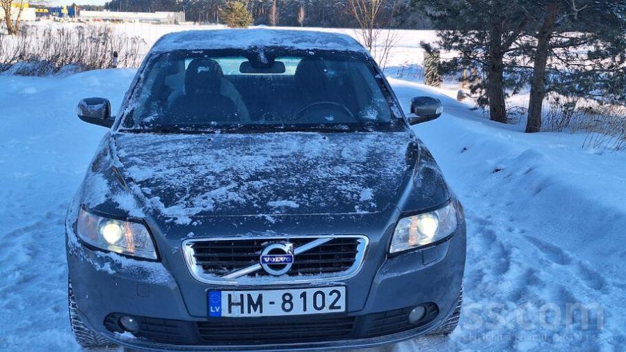 Grey Volvo S40 2007 in Riga, with an engine capacity of 2.00 L and mileage of 0 thousand km for 1450 €, photo 14 on AUTOMOTO.COM.LV