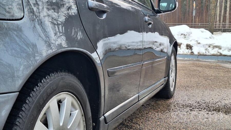Grey Volvo S40 2007 in Riga, with an engine capacity of 2.00 L and mileage of 290 thousand km for 1350 €, photo 18 on AUTOMOTO.COM.LV