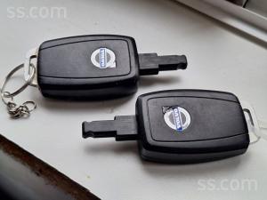 Grey Volvo S40 2007 in Riga, with an engine capacity of 2.00 L and mileage of 290 thousand km for 1350 €, photo 30 on AUTOMOTO.COM.LV