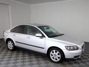 Grey Volvo S40 2007 in Tallinn, with an engine capacity of 2.00 L and mileage of 330 thousand km for 1499 €, photo  on AUTOMOTO.COM.LV