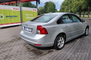 Pelēks Volvo S40 2007 Jelgava, ar dzinēja tilpumu 1.60 L un nobraukumu 310 tūkst. km par 1600 €, foto 5 vietnē AUTOMOTO.COM.LV