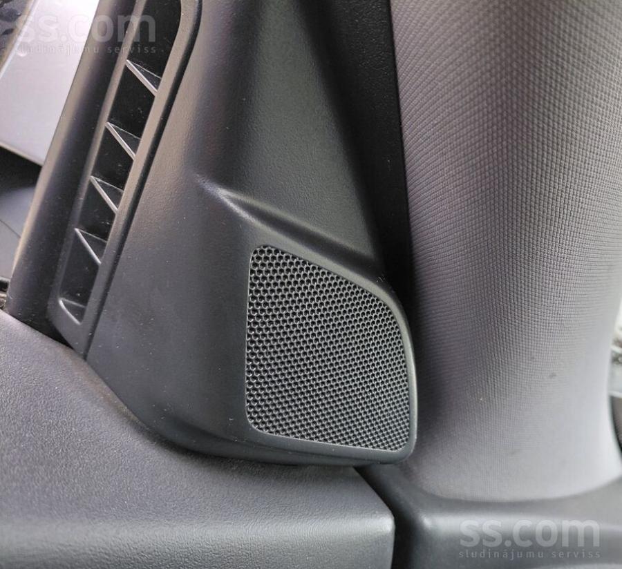 Pelēks Volvo S40 2007 Jelgava, ar dzinēja tilpumu 1.60 L un nobraukumu 310 tūkst. km par 1600 €, foto 13 vietnē AUTOMOTO.COM.LV