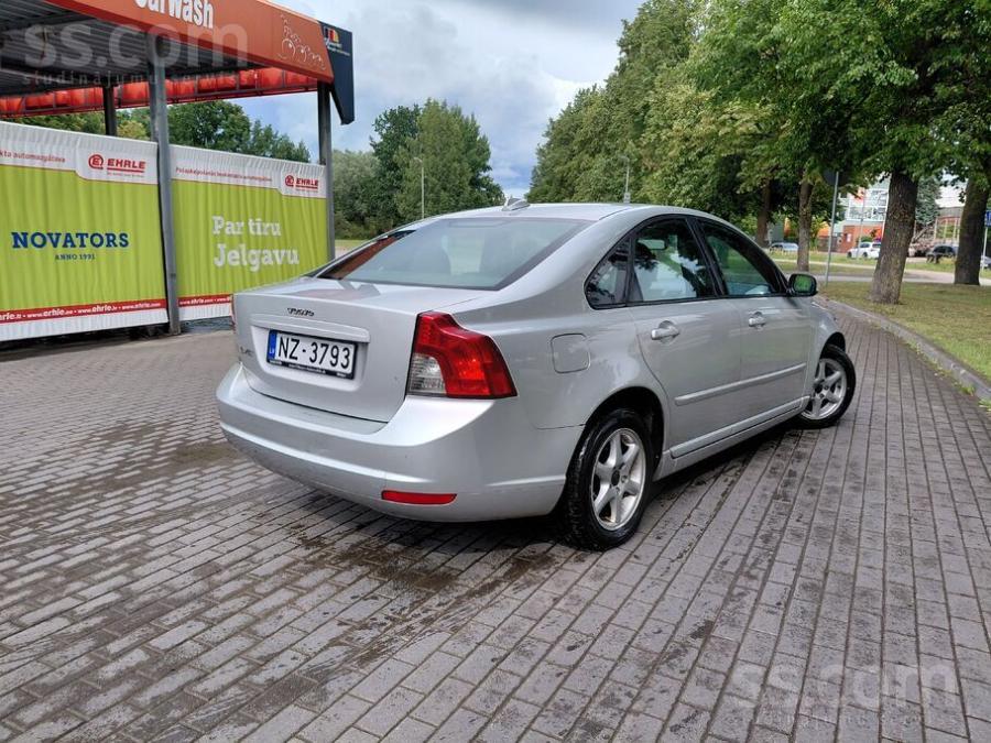 Pelēks Volvo S40 2007 Jelgava, ar dzinēja tilpumu 1.60 L un nobraukumu 310 tūkst. km par 1600 €, foto 16 vietnē AUTOMOTO.COM.LV