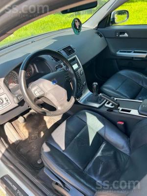Pelēks Volvo S40 2007 Rīga, ar dzinēja tilpumu 2.00 L un nobraukumu 349 tūkst. km par 1200 €, foto 11 vietnē AUTOMOTO.COM.LV