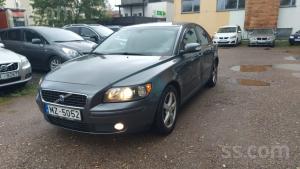 Grey Volvo S40 2007 in Daugavpils, with an engine capacity of 2.00 L and mileage of 0 thousand km for 2500 €, photo 1 on AUTOMOTO.COM.LV