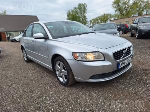Grey Volvo S40 2008 in Daugavpils, with an engine capacity of 1.60 L and mileage of 0 thousand km for 4750 €, photo 2 on AUTOMOTO.COM.LV