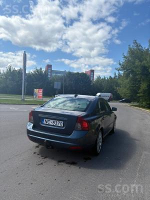 Pelēks Volvo S40 2008 Rīga, ar dzinēja tilpumu 2.00 L un nobraukumu 330 tūkst. km par 2700 €, foto 5 vietnē AUTOMOTO.COM.LV