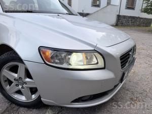 Pelēks Volvo S40 2008 Gulbene, ar dzinēja tilpumu 1.60 L un nobraukumu 300 tūkst. km par 2690 €, foto 4 vietnē AUTOMOTO.COM.LV