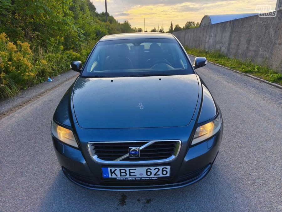 Pelēks Volvo S40 2008 Tauragė, ar dzinēja tilpumu 2.00 L un nobraukumu 342 tūkst. km par 1950 €, foto 6 vietnē AUTOMOTO.COM.LV