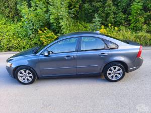 Pelēks Volvo S40 2008 Tauragė, ar dzinēja tilpumu 2.00 L un nobraukumu 342 tūkst. km par 1950 €, foto 8 vietnē AUTOMOTO.COM.LV