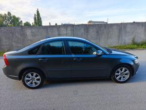 Pelēks Volvo S40 2008 Tauragė, ar dzinēja tilpumu 2.00 L un nobraukumu 342 tūkst. km par 1950 €, foto 9 vietnē AUTOMOTO.COM.LV