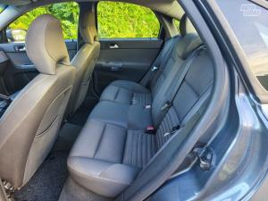 Pelēks Volvo S40 2008 Tauragė, ar dzinēja tilpumu 2.00 L un nobraukumu 342 tūkst. km par 1950 €, foto 14 vietnē AUTOMOTO.COM.LV