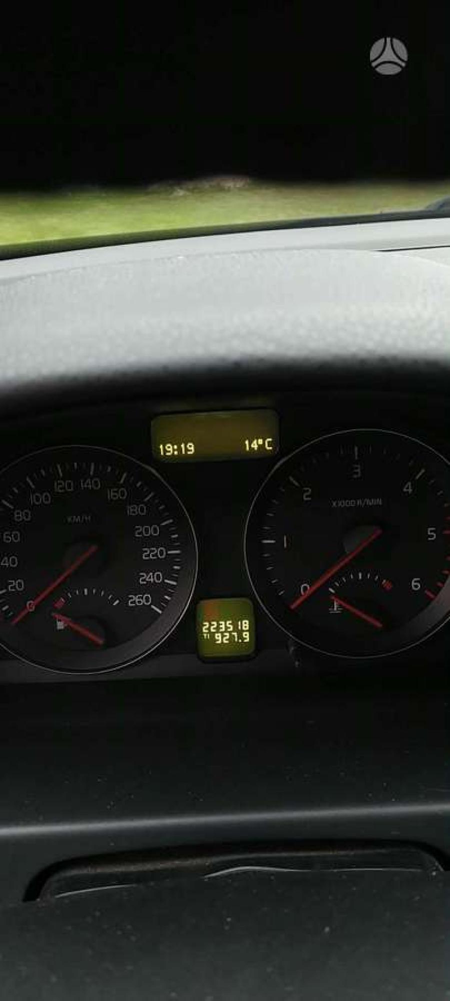 Grey Volvo S40 2008 in Gargzdai, with an engine capacity of 1.56 L and mileage of 220 thousand km for 2200 €, photo 4 on AUTOMOTO.COM.LV