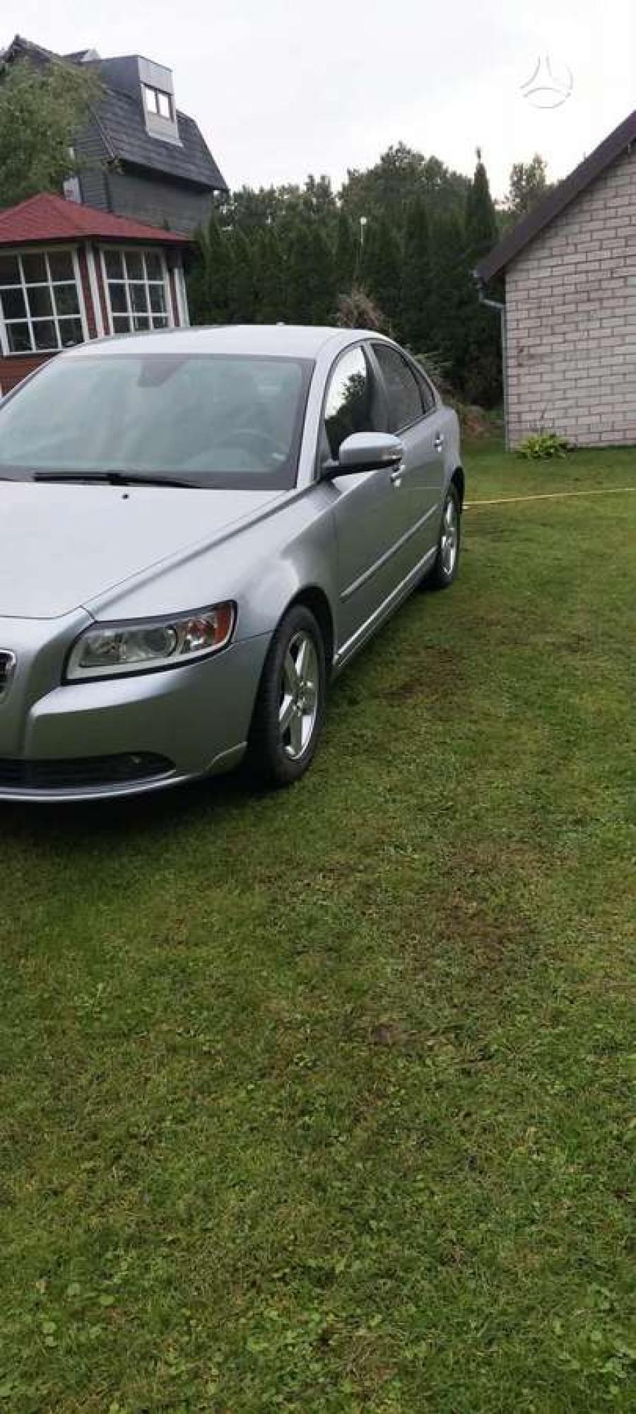 Grey Volvo S40 2008 in Gargzdai, with an engine capacity of 1.56 L and mileage of 220 thousand km for 2200 €, photo 7 on AUTOMOTO.COM.LV