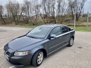 Pelēks Volvo S40 2009 Rēzekne, ar dzinēja tilpumu 1.60 L un nobraukumu 0 tūkst. km par 2500 €, foto 4 vietnē AUTOMOTO.COM.LV
