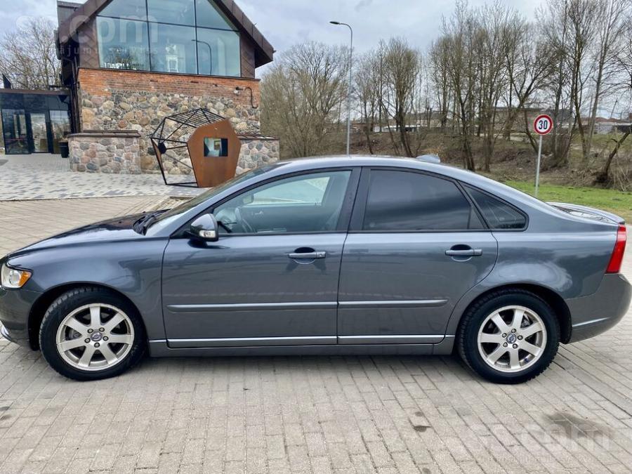 Pelēks Volvo S40 2009 Rēzekne, ar dzinēja tilpumu 1.60 L un nobraukumu 0 tūkst. km par 2500 €, foto 6 vietnē AUTOMOTO.COM.LV
