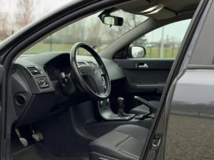 Серый Вольво С40 2009 в Елгава, объемом двигателя 1.60 л и пробегом 292 тыс. км за 4290 €, фото 9 на AUTOMOTO.COM.LV