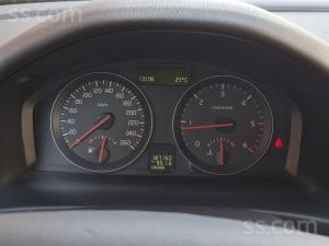 Grey Volvo S40 2009 in Riga, with an engine capacity of 1.60 L and mileage of 180 thousand km for 3500 €, photo 12 on AUTOMOTO.COM.LV