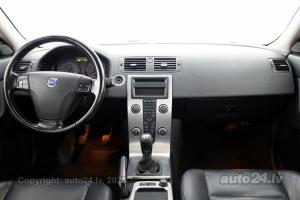 Pelēks Volvo S40 2009 Tallina, ar dzinēja tilpumu 1.60 L un nobraukumu 249 tūkst. km par 2299 €, foto 6 vietnē AUTOMOTO.COM.LV
