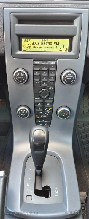 Pelēks Volvo S40 2009 Tallina, ar dzinēja tilpumu 2.00 L un nobraukumu 175 tūkst. km par 3990 €, foto 11 vietnē AUTOMOTO.COM.LV