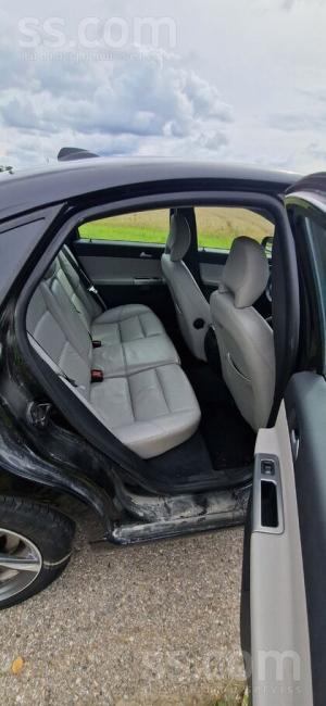 Pelēks Volvo S40 2009 Valmiera, ar dzinēja tilpumu 2.00 L un nobraukumu 304 tūkst. km par 3900 €, foto 7 vietnē AUTOMOTO.COM.LV