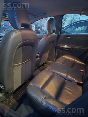 Pelēks Volvo S40 2010 Rīga, ar dzinēja tilpumu 2.40 L un nobraukumu 197 tūkst. km par 3500 €, foto 11 vietnē AUTOMOTO.COM.LV