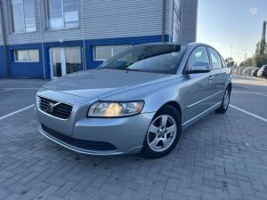 Grey Volvo S40 2010 in Taurage, with an engine capacity of 1.60 L and mileage of 226 thousand km for 3150 €, photo  on AUTOMOTO.COM.LV