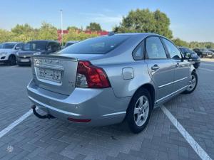 Grey Volvo S40 2010 in Taurage, with an engine capacity of 1.60 L and mileage of 226 thousand km for 3150 €, photo 5 on AUTOMOTO.COM.LV