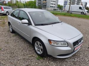 Pelēks Volvo S40 2011 Tallina, ar dzinēja tilpumu 1.60 L un nobraukumu 200 tūkst. km par 4999 €, foto 9 vietnē AUTOMOTO.COM.LV