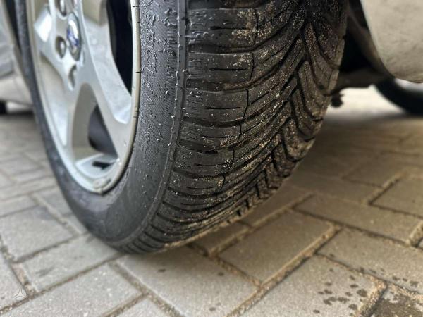 Pelēks Volvo S40 2012 Kauņa, ar dzinēja tilpumu 1.56 L un nobraukumu 151 tūkst. km par 4750 €, foto 8 vietnē AUTOMOTO.COM.LV
