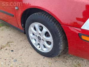Sarkans Volvo S40 2002 Tukums, ar dzinēja tilpumu 1.80 L un nobraukumu 193 tūkst. km par 1790 €, foto 10 vietnē AUTOMOTO.COM.LV