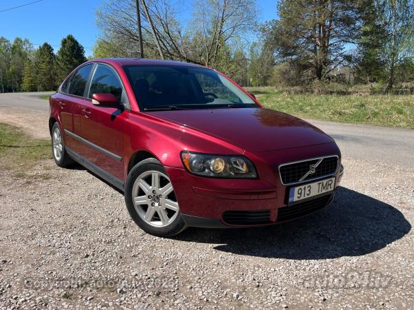 Sarkans Volvo S40 2006 Tartu, ar dzinēja tilpumu 2.40 L un nobraukumu 210 tūkst. km par 3800 €, foto 2 vietnē AUTOMOTO.COM.LV