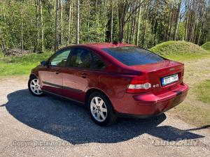 Sarkans Volvo S40 2006 Tartu, ar dzinēja tilpumu 2.40 L un nobraukumu 210 tūkst. km par 3800 €, foto 5 vietnē AUTOMOTO.COM.LV