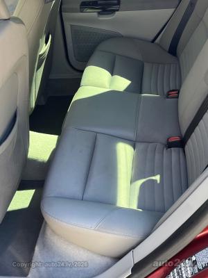 Sarkans Volvo S40 2006 Tartu, ar dzinēja tilpumu 2.40 L un nobraukumu 210 tūkst. km par 3800 €, foto 10 vietnē AUTOMOTO.COM.LV