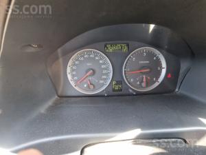 Sarkans Volvo S40 2006 Dobele, ar dzinēja tilpumu 2.40 L un nobraukumu 375 tūkst. km par 2350 €, foto 8 vietnē AUTOMOTO.COM.LV