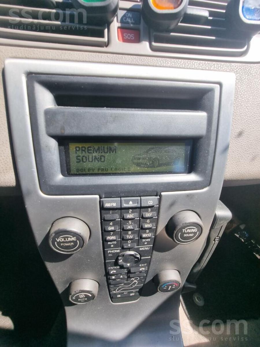 Sarkans Volvo S40 2006 Dobele, ar dzinēja tilpumu 2.40 L un nobraukumu 375 tūkst. km par 2350 €, foto 10 vietnē AUTOMOTO.COM.LV