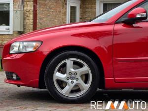 Red Volvo S40 2011 in Riga, with an engine capacity of 2.00 L and mileage of 309 thousand km for 4350 €, photo 10 on AUTOMOTO.COM.LV