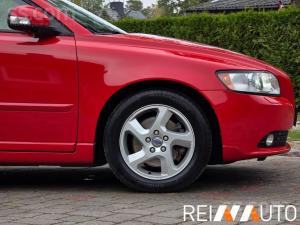 Red Volvo S40 2011 in Riga, with an engine capacity of 2.00 L and mileage of 309 thousand km for 4350 €, photo 13 on AUTOMOTO.COM.LV