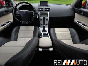 Red Volvo S40 2011 in Riga, with an engine capacity of 2.00 L and mileage of 309 thousand km for 4350 €, photo 23 on AUTOMOTO.COM.LV