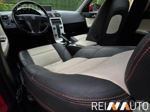 Red Volvo S40 2011 in Riga, with an engine capacity of 2.00 L and mileage of 309 thousand km for 4350 €, photo 24 on AUTOMOTO.COM.LV