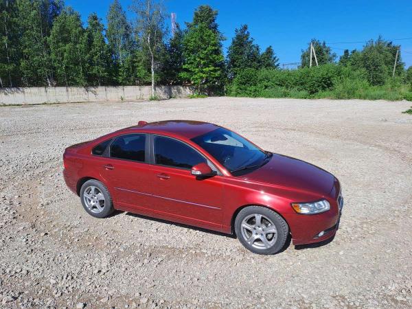 Sarkans Volvo S40 2012 Šauļi, ar dzinēja tilpumu 1.56 L un nobraukumu 248 tūkst. km par 3900 €, foto 6 vietnē AUTOMOTO.COM.LV
