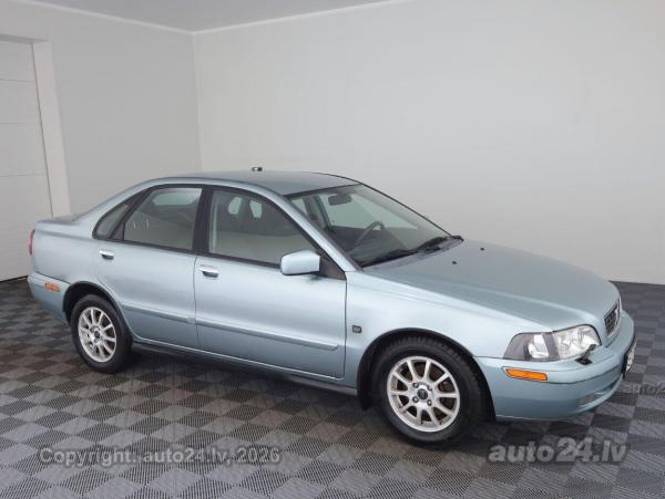 Volvo S40 2003 in Tallinn, with an engine capacity of 1.60 L and mileage of 129 thousand km for 599 €, photo 1 on AUTOMOTO.COM.LV